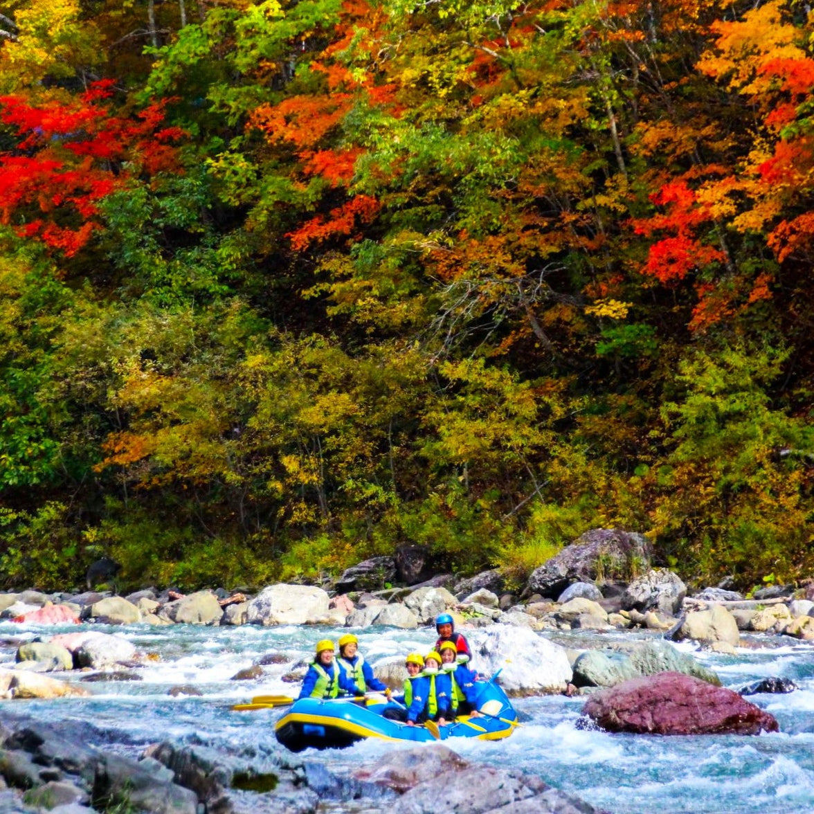 Family Rafting on the Saru river / Hidaka — Hokkaido Xpert Travel